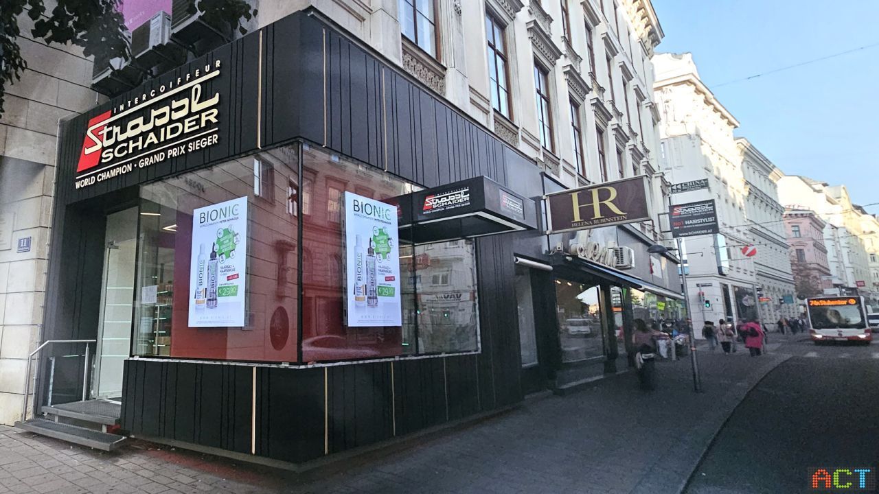 ACT GmbH LED-Displays - LED-Posterdisplays bei Strassl-Schaider